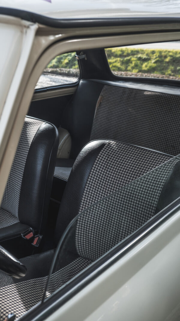 Mini Classic Old English - 1984 Sold - Brooks Motors oldtimers