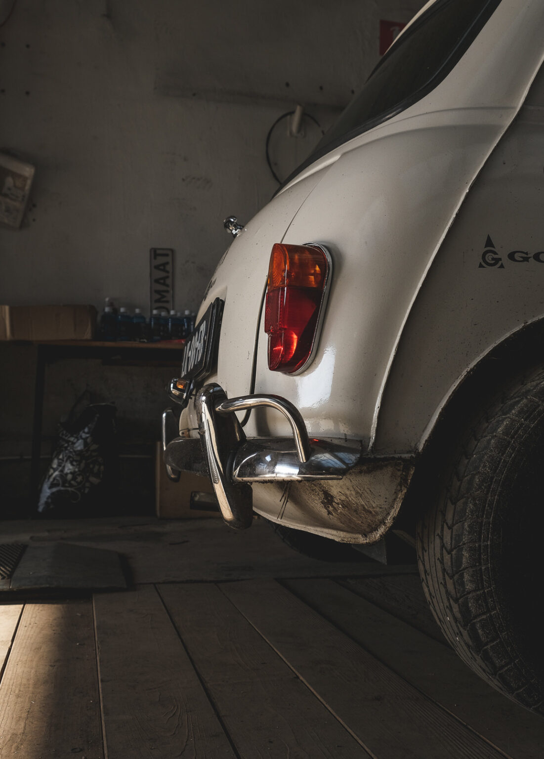 Custom-made MINI Classic with Brooks Build